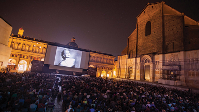 Sotto le Stelle del Cinema | DI.TV Informa Sotto le Stelle del Cinema | DI.TV Informa